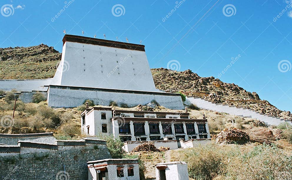 Ancient Tibetan fort stock image. Image of fortress, building - 2740899