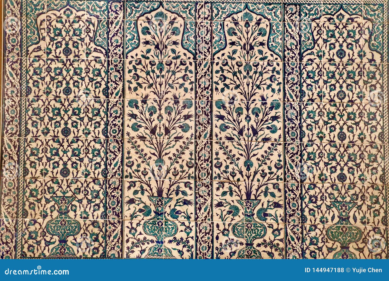 Ancient Tiles Panel of Turkey Stock Photo - Image of wall, east: 144947188