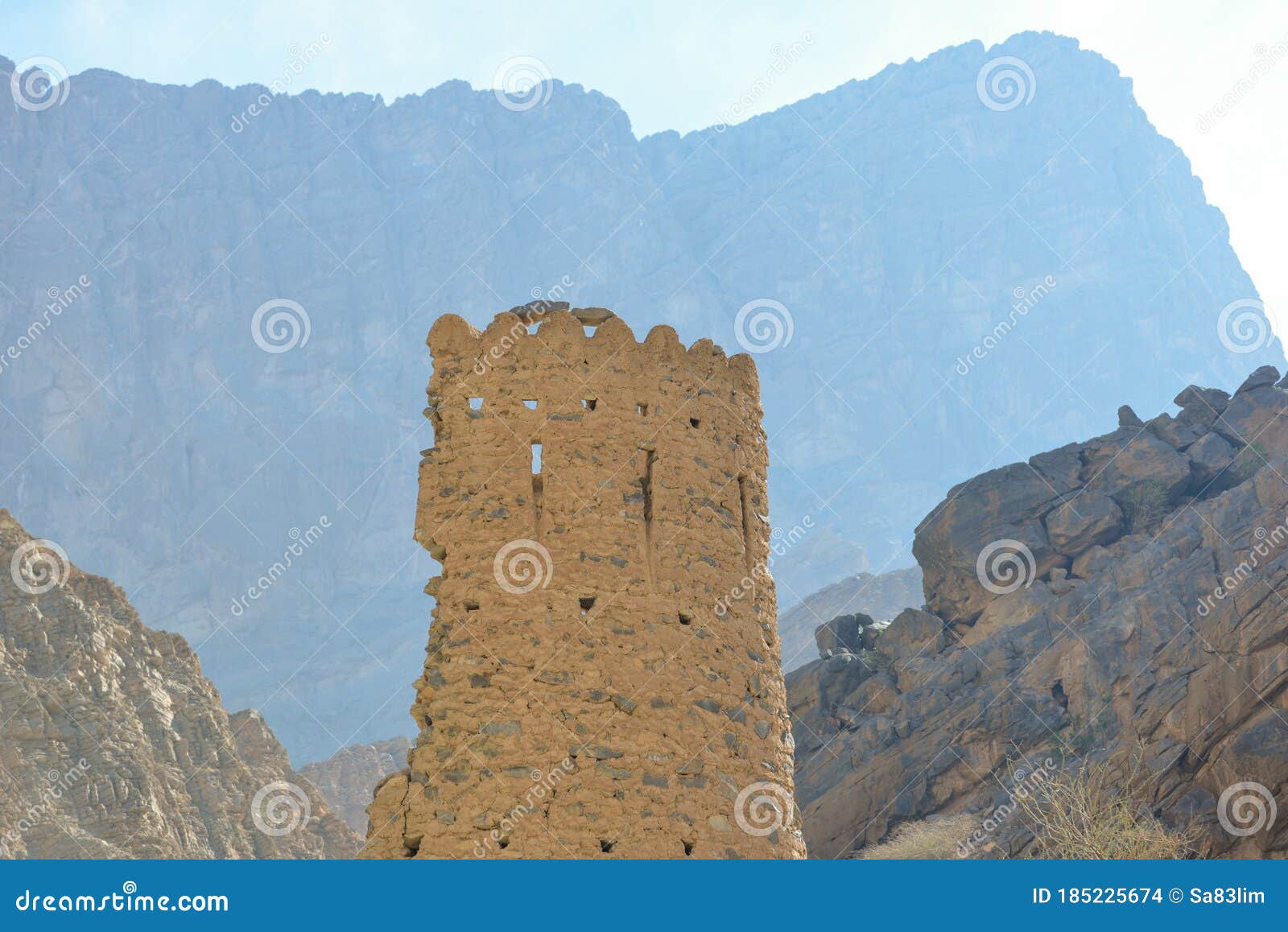 Ancient Tower in the Mountains of Oman Stock Photo - Image of ancient ...