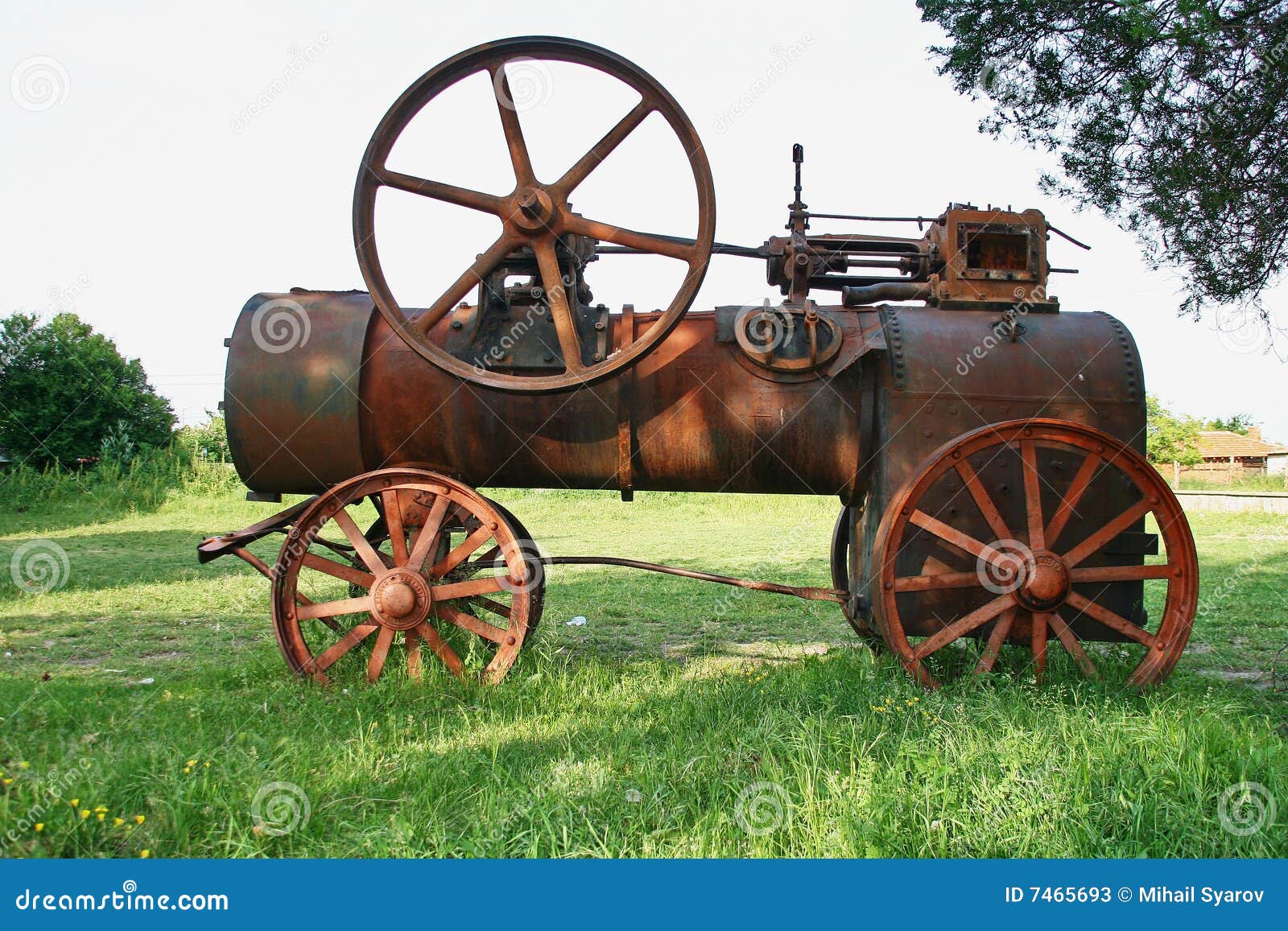 Ancient tractor stock image. Image of rust, rural, farming - 7465693