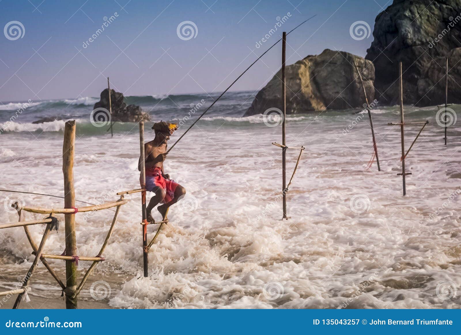 The Ancient Tradition of Stilt FishinG in Galle, Sri Lanka Editorial ... The Ancient Tradition of Stilt FishinG in Galle, Sri Lanka Editorial ...