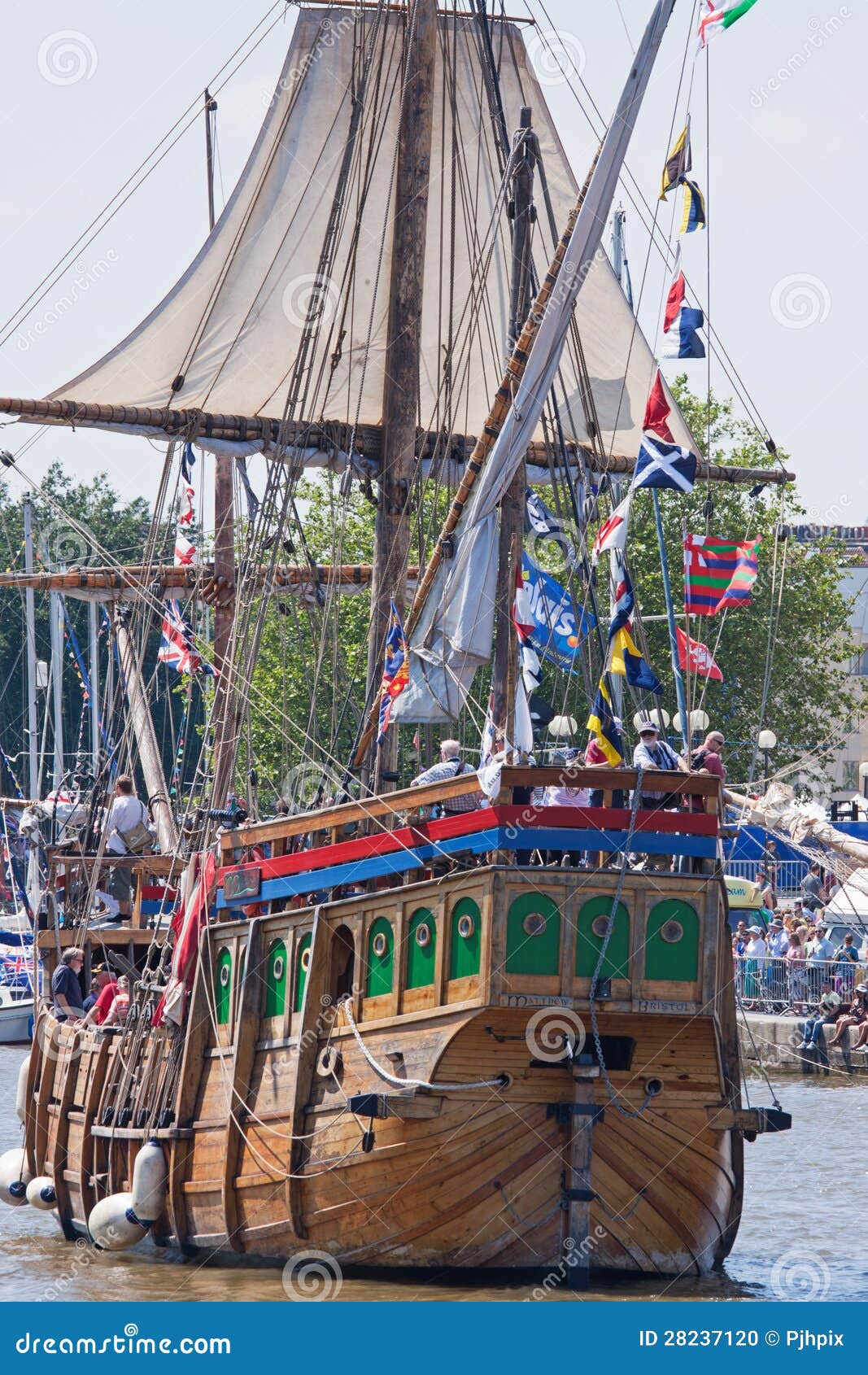 Ancient Transport editorial image. Image of afloat, quayside - 28237120