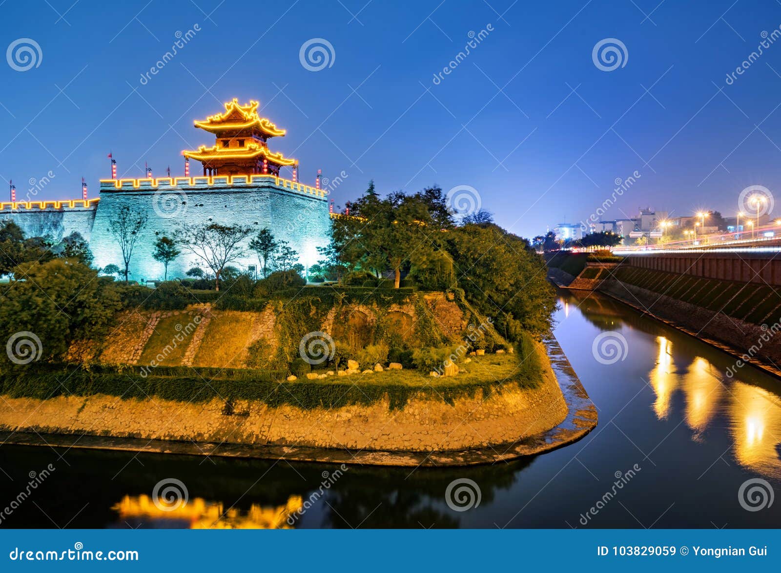 Ancient wall night view stock image. Image of brick - 103829059