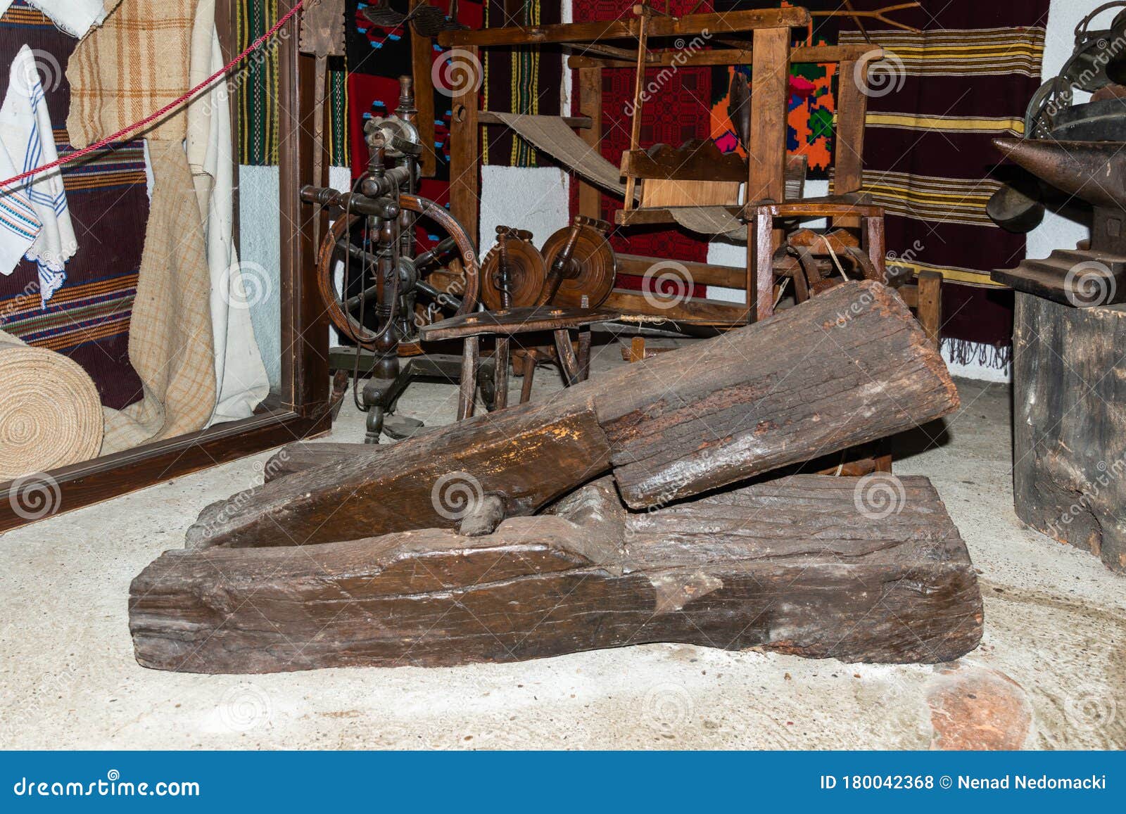 The Ancient Weaving Loom in an Interior. Old Weaving Workshop ...