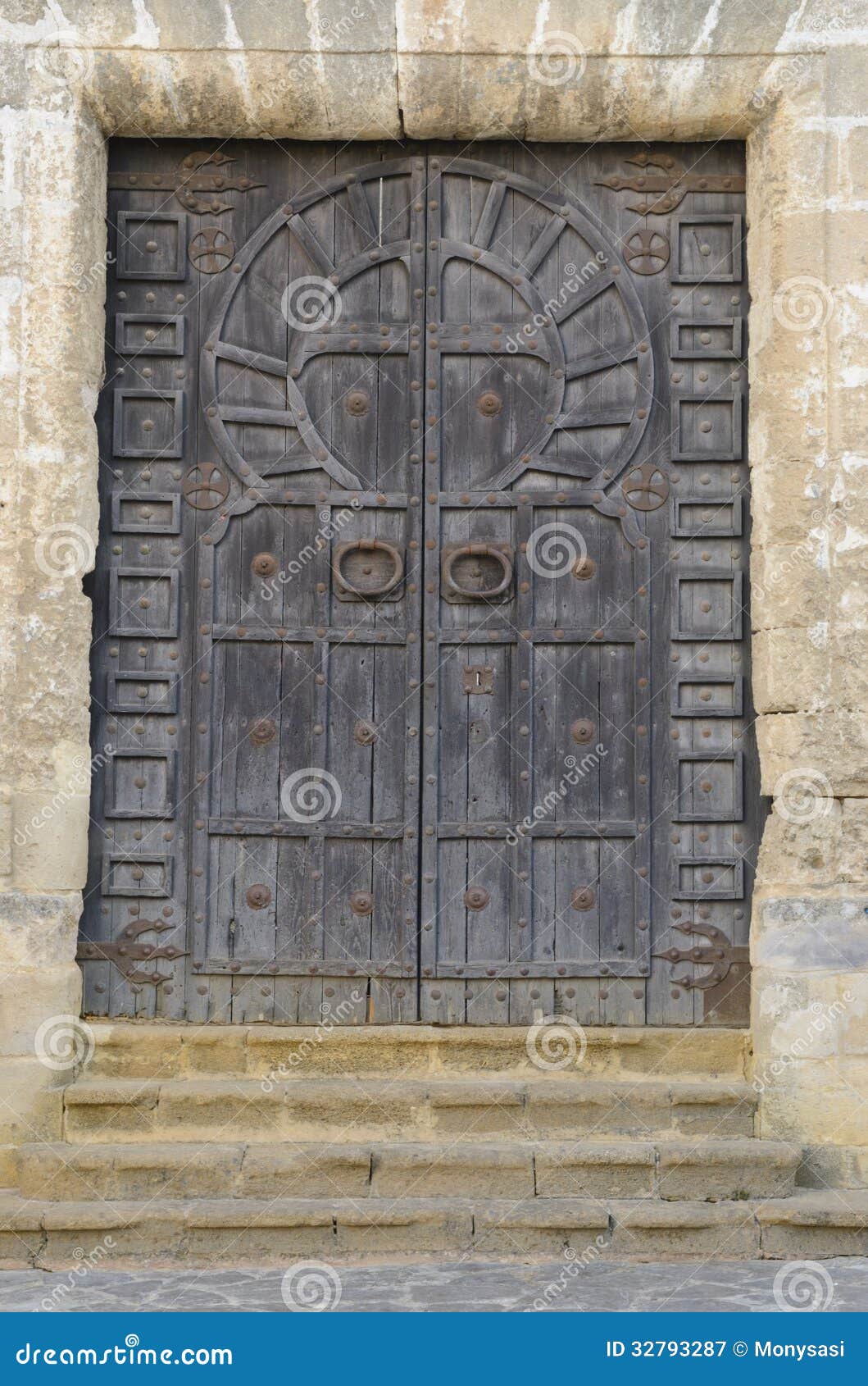 Ancient wooden door stock image. Image of historical - 32793287