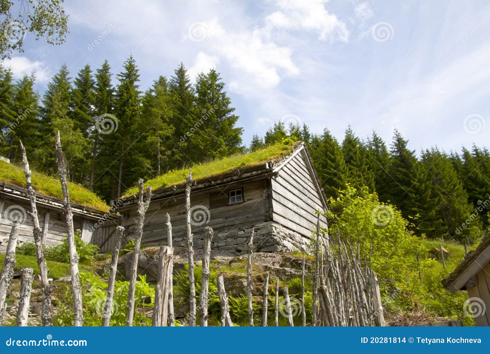 Ancient Wooden Huts, Norway Stock Photo - Image of scandinavia, nature ...