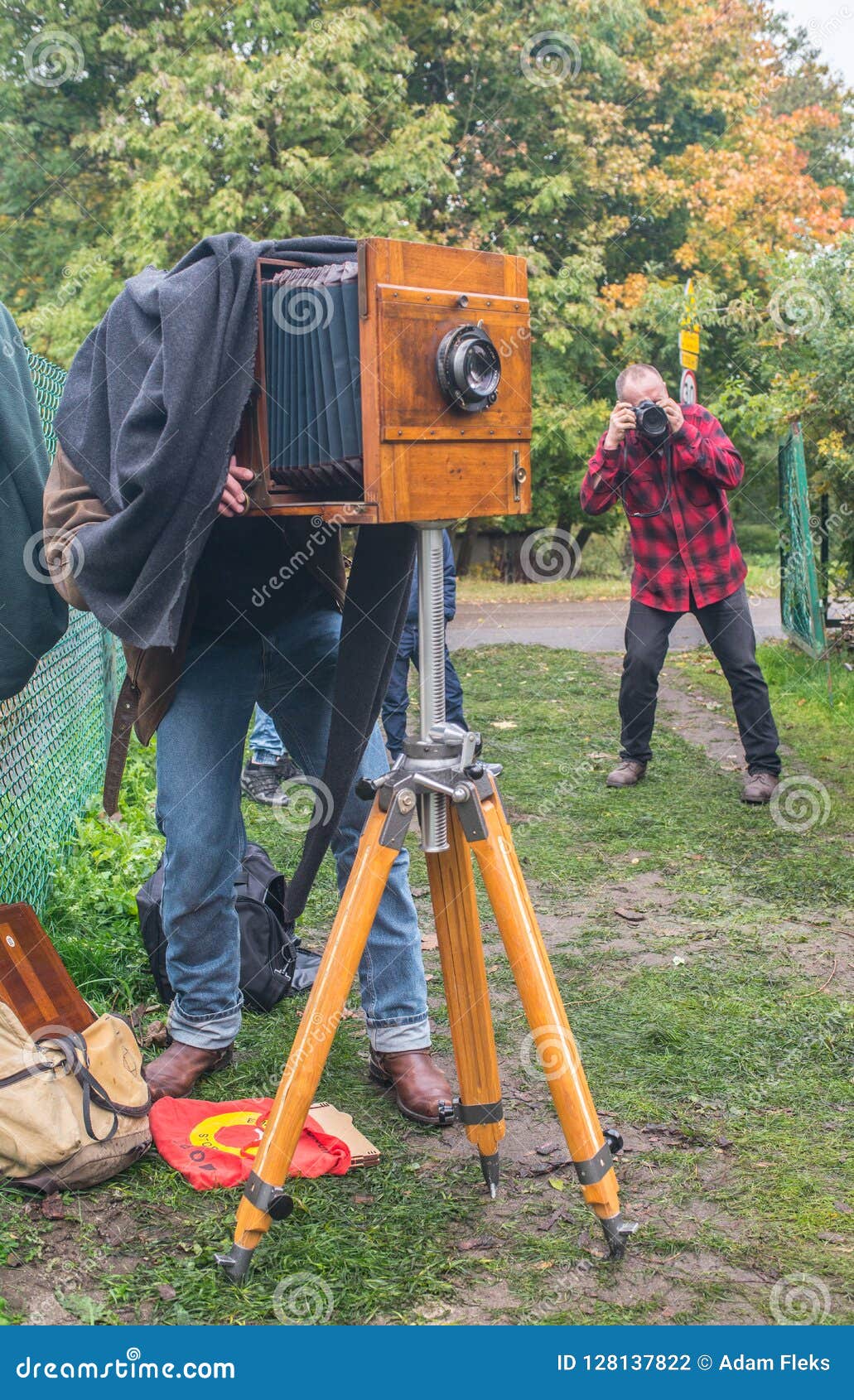 Photographer With Old Plate Camera On The Seine Bridge Passerelle ...