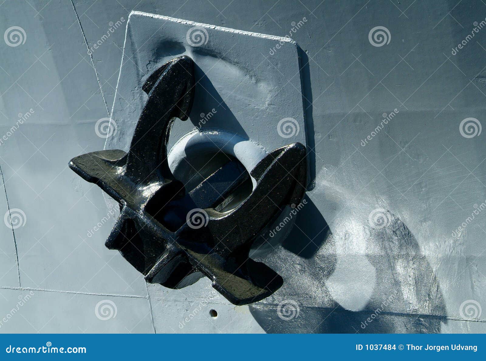 Ancla Del Barco De La Armada Foto de archivo - Imagen de recipiente ...