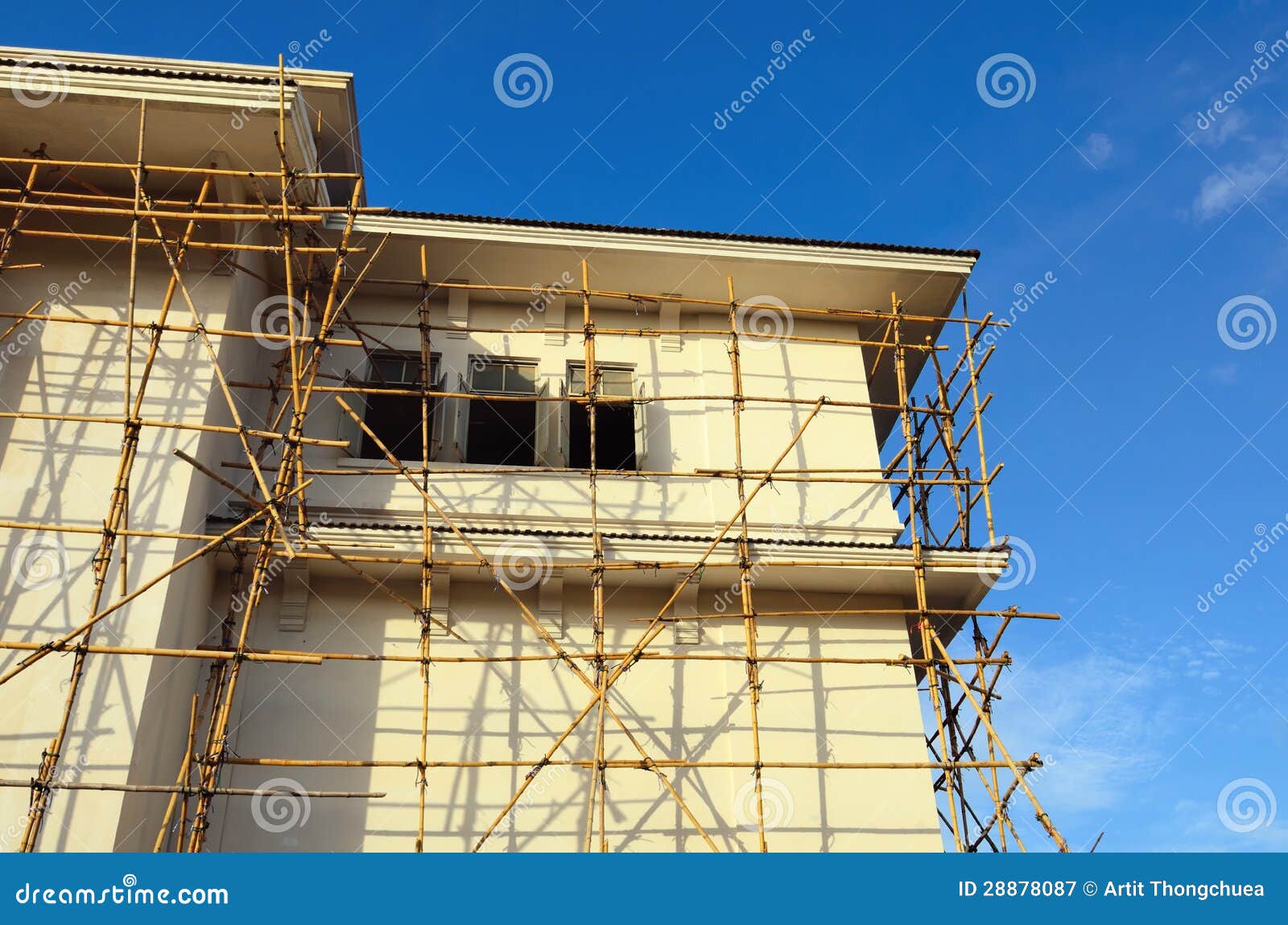 Andaime De Bambu No Canteiro De Obras Imagem de Stock - Imagem de ...