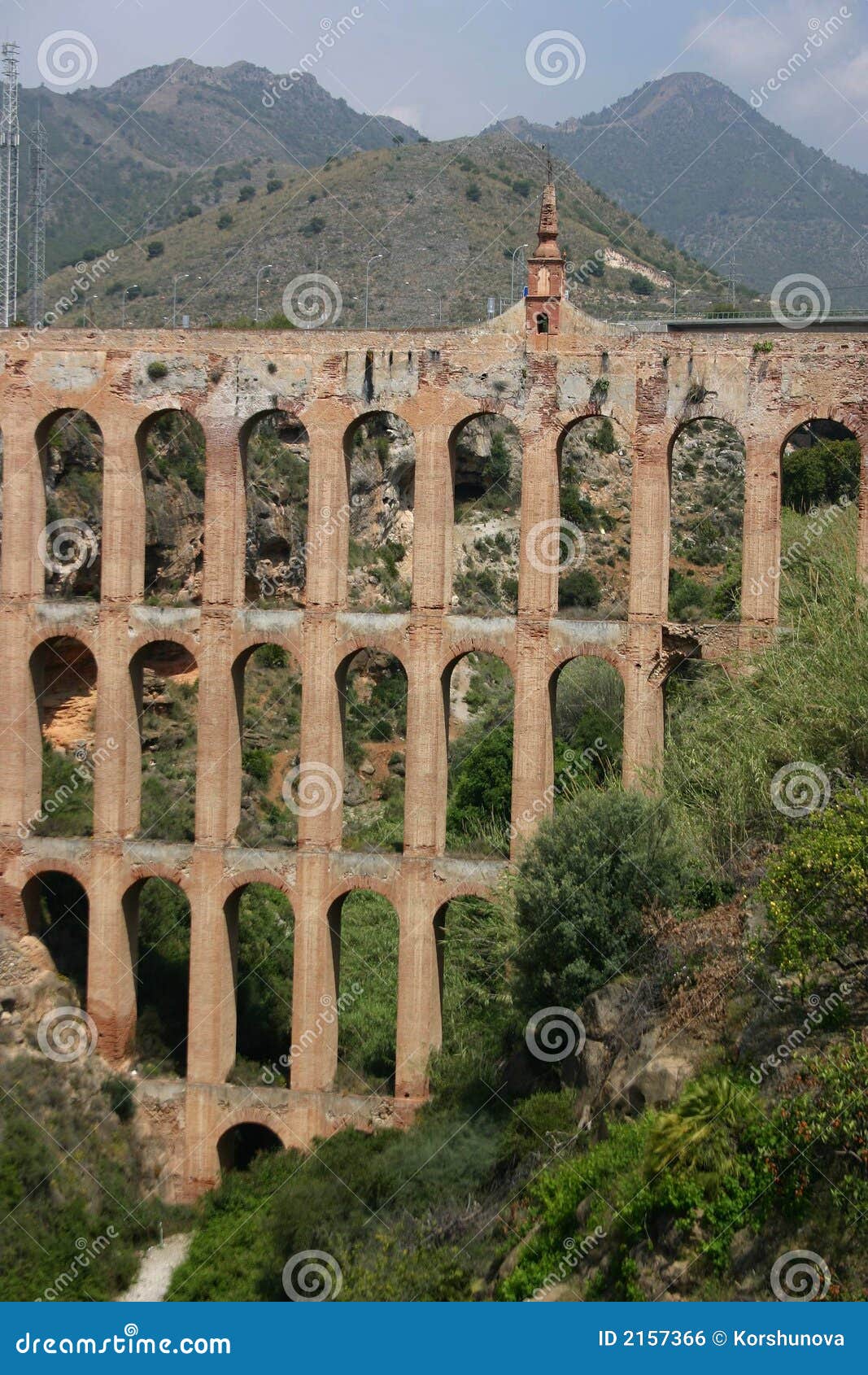Andalucia akvedukt spain arkivfoto. Bild av lopp, konst - 2157366