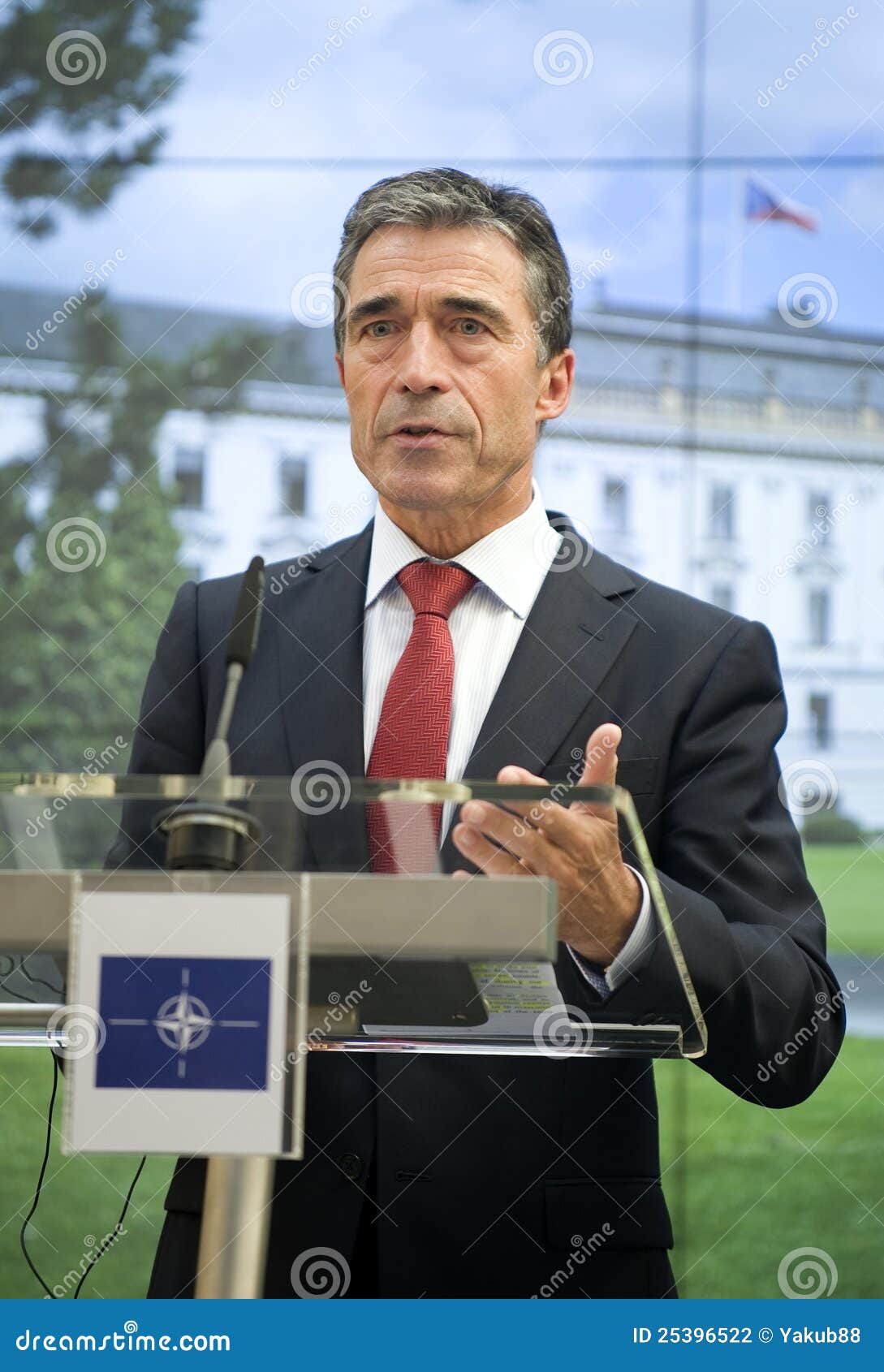 Anders Fogh Rasmussen fotografia editorial. Imagem de conferência ...