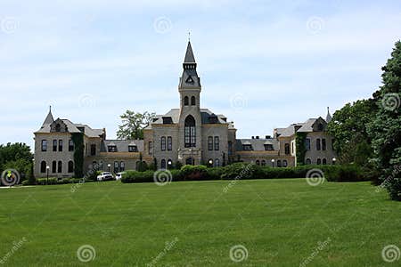 Anderson Hall -Kansas State University Stock Image - Image of spring ...