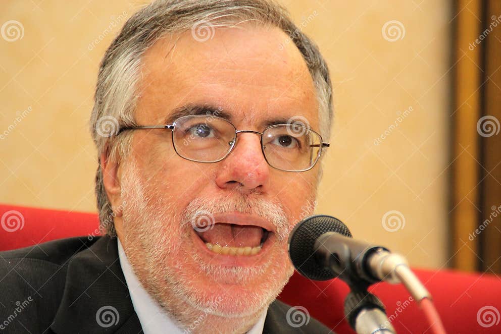 Andrea riccardi editorial photo. Image of mario, youth - 25030771