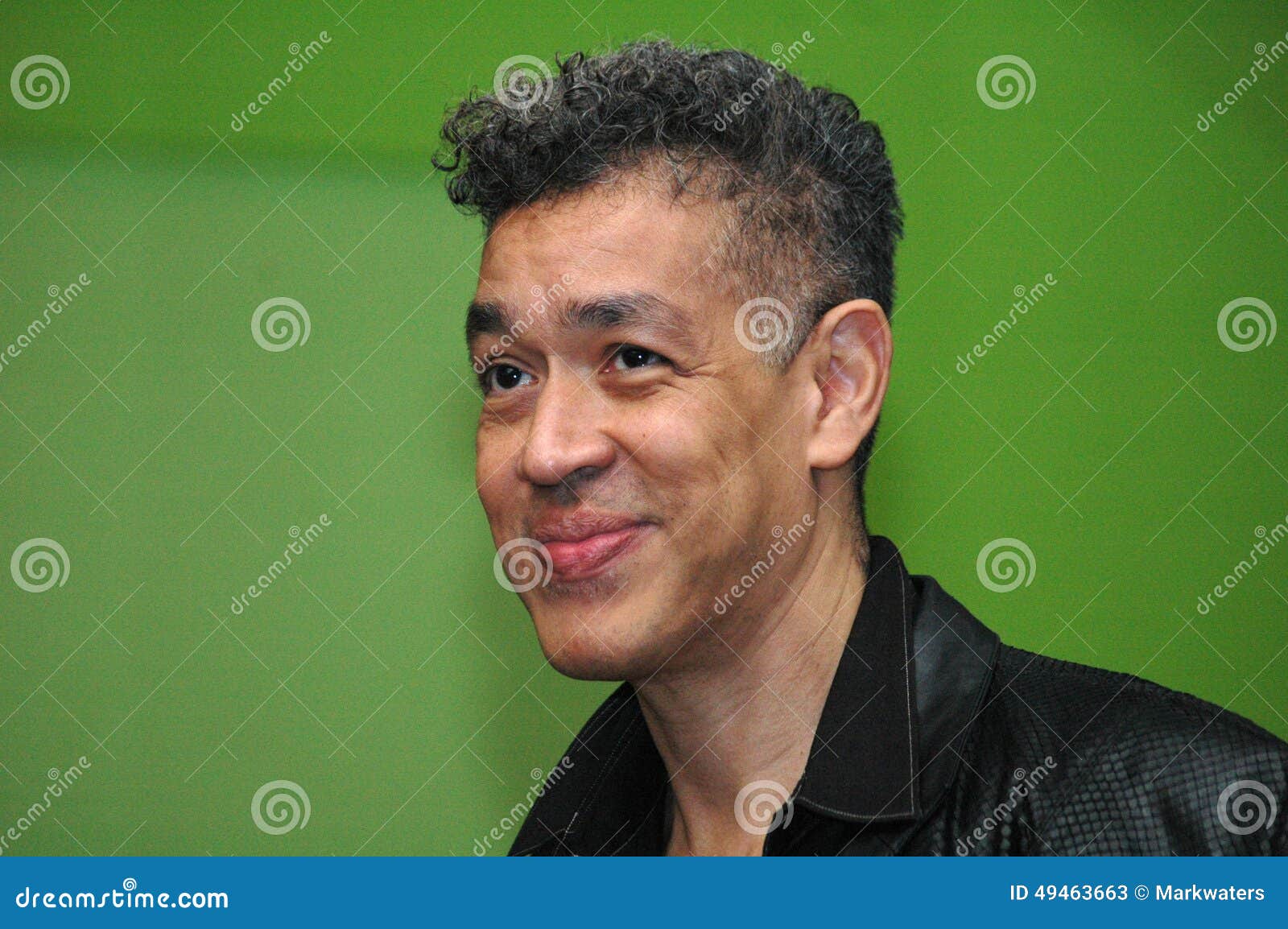 Andres Serrano editorial stock photo. Image of fotografie - 49463663