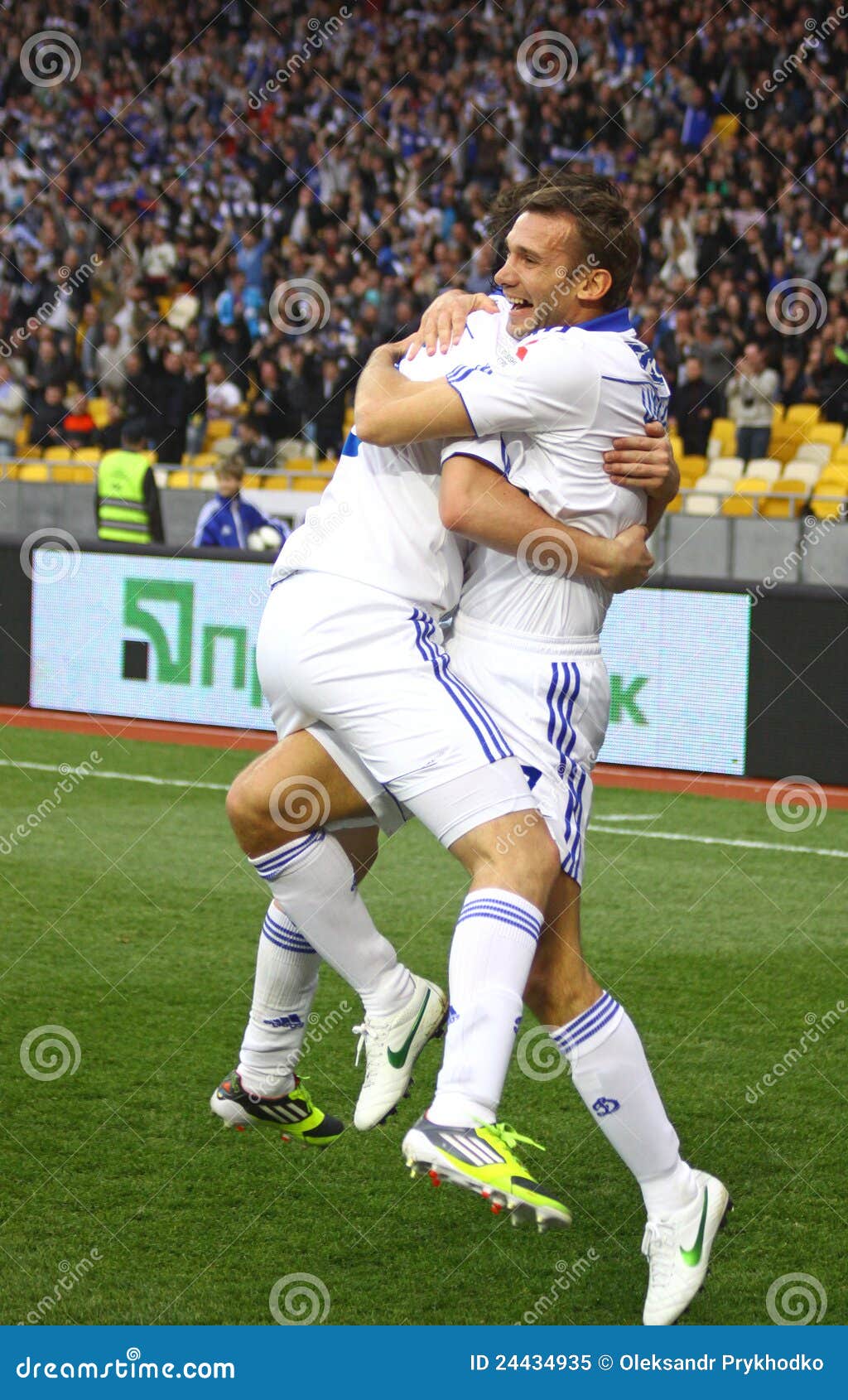 Andriy Shevchenko of Dynamo Kyiv Editorial Image - Image of kick ...