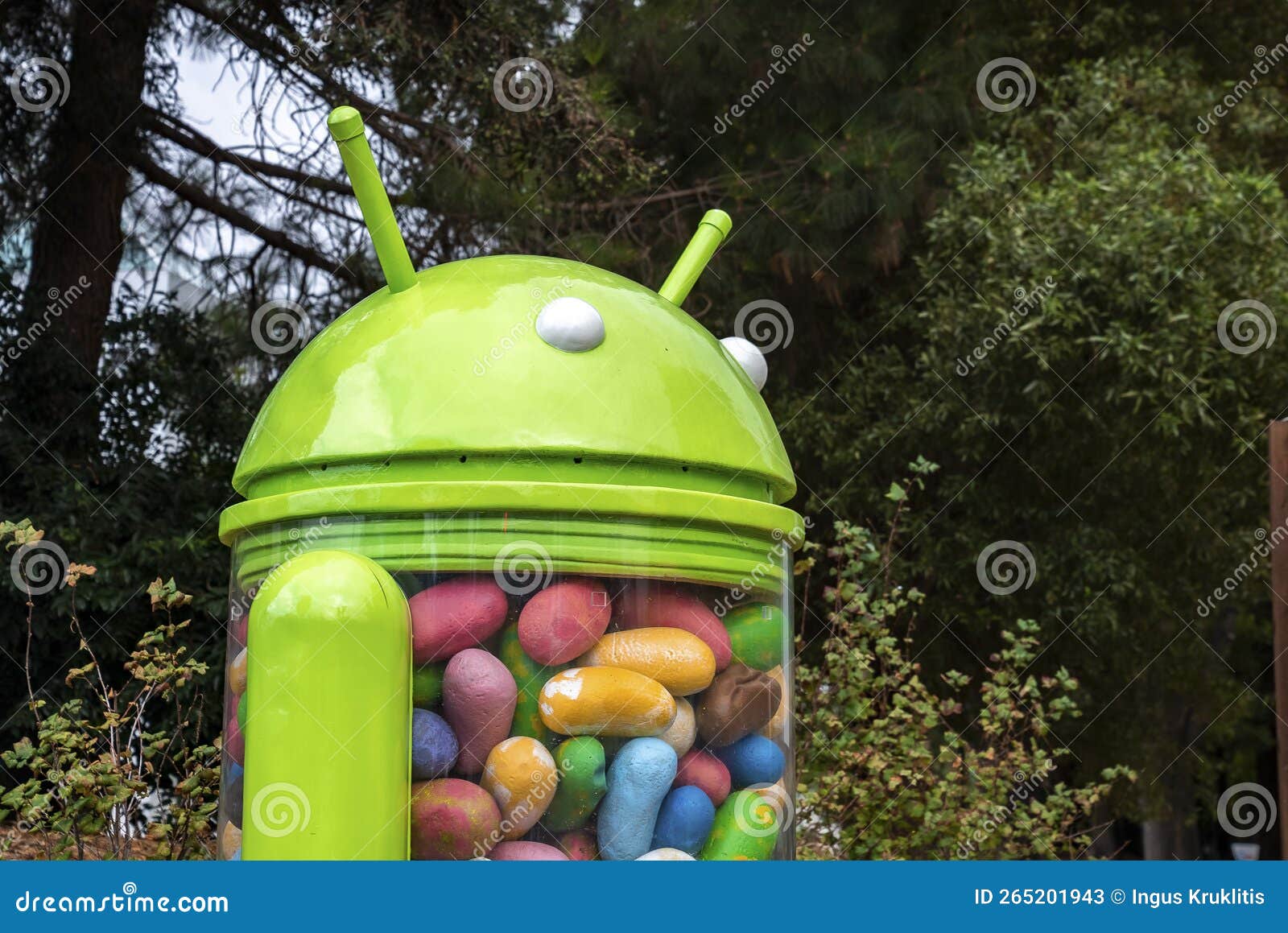 Android Jelly Bean Statue with Trees in Background in Garden at Google ...