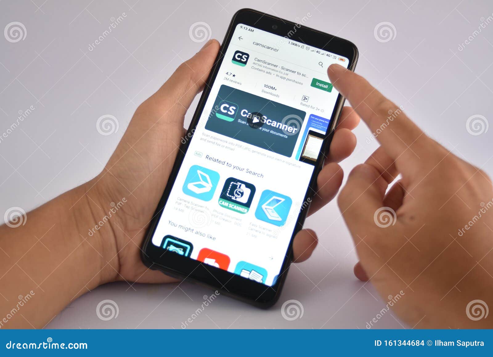 The Android Phone with CamScanner App on the Screen Editorial Stock ...