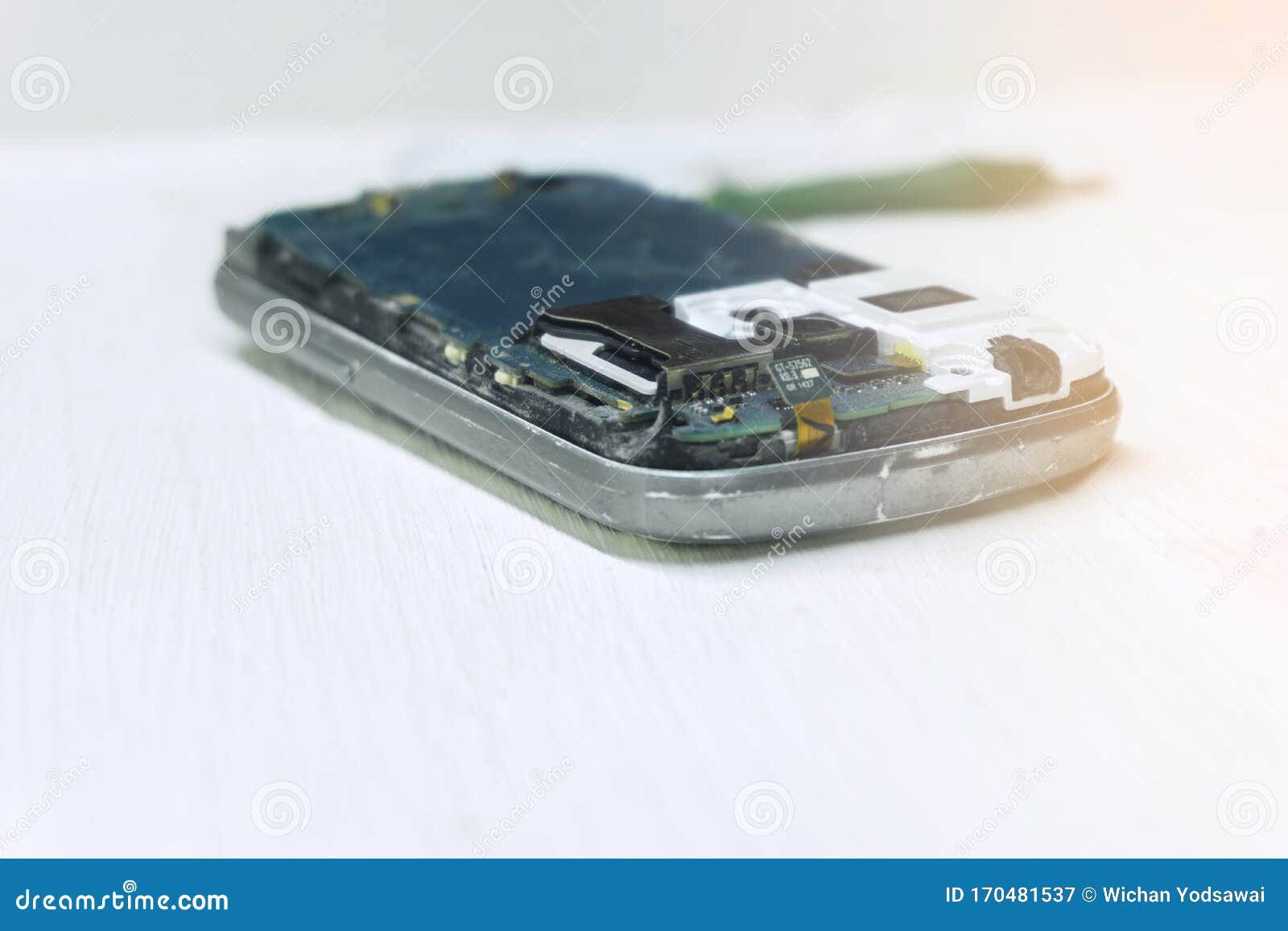 Android Phone. Repairs for Smartphone by Professional Technician on ...