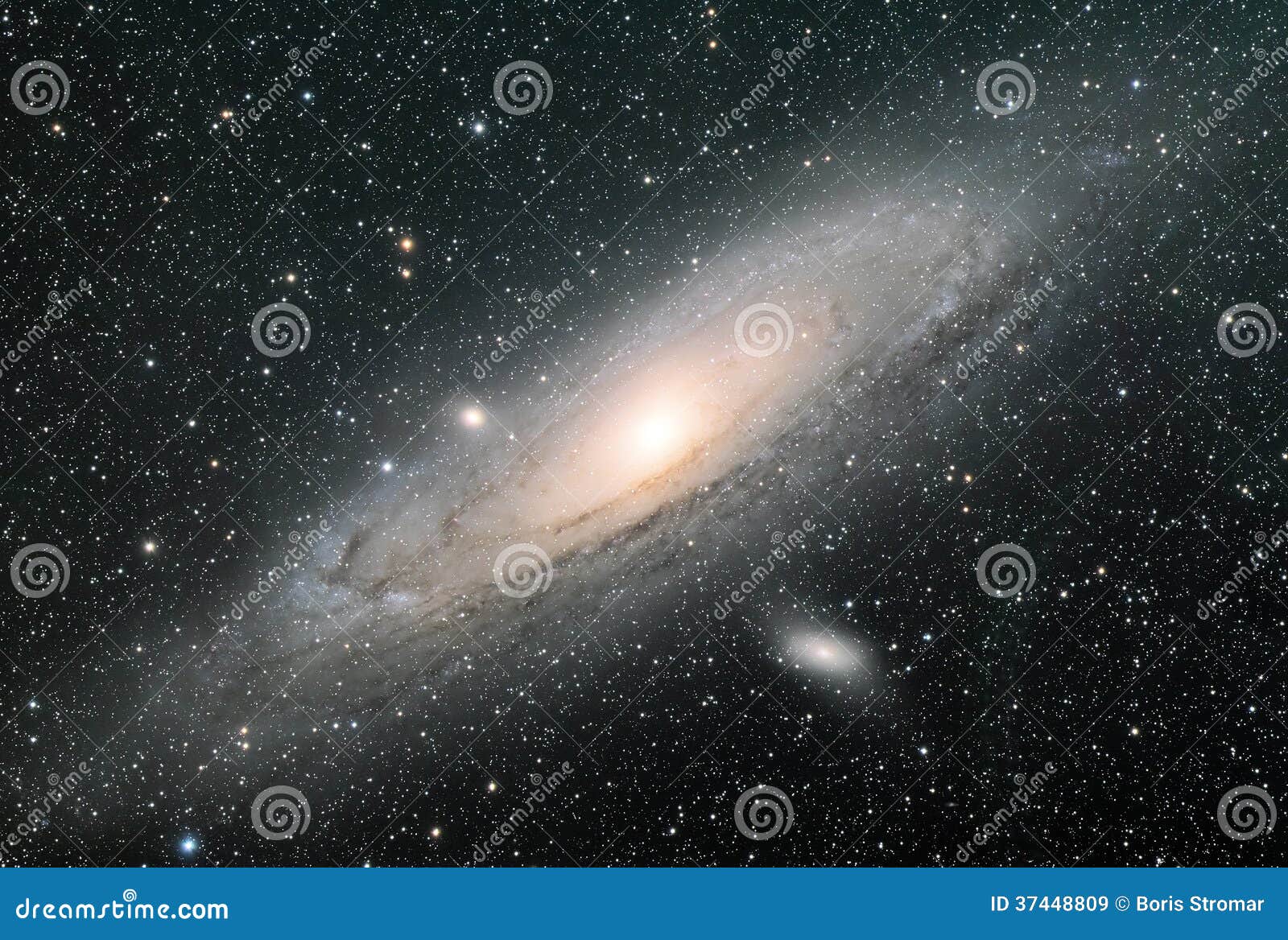 Andromeda Galaxy imagen de archivo. Imagen de telescopio - 37448809