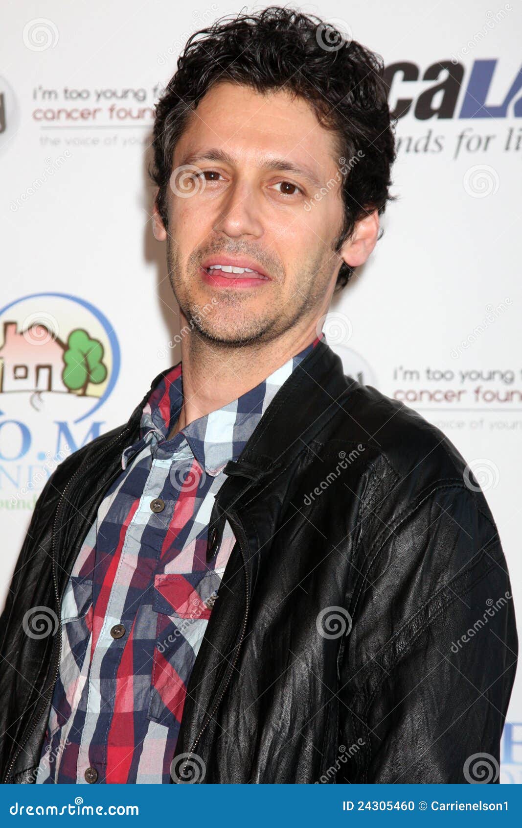 Andy Hirsch editorial image. Image of celebrity, arriving - 24305460