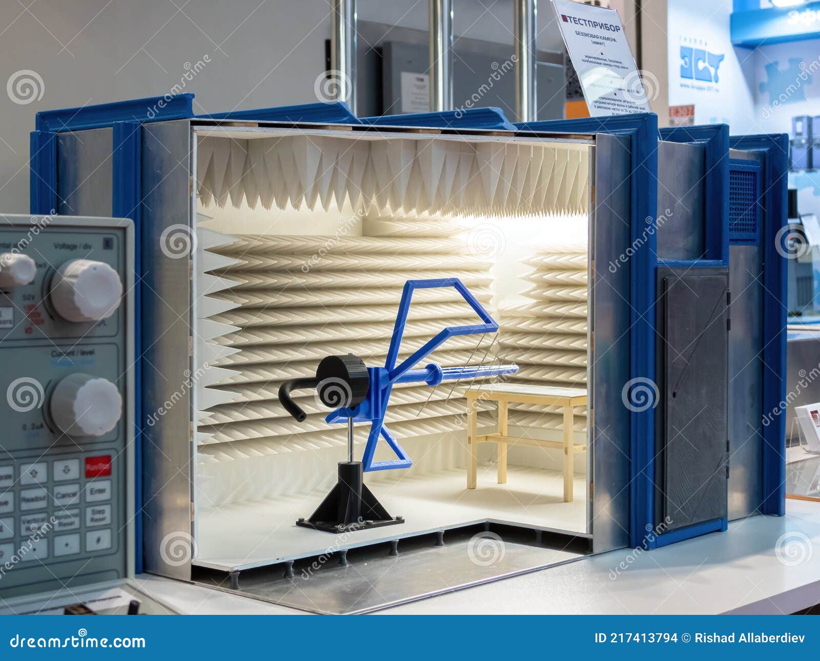 Anechoic chamber layout editorial stock image. Image of modern - 217413794