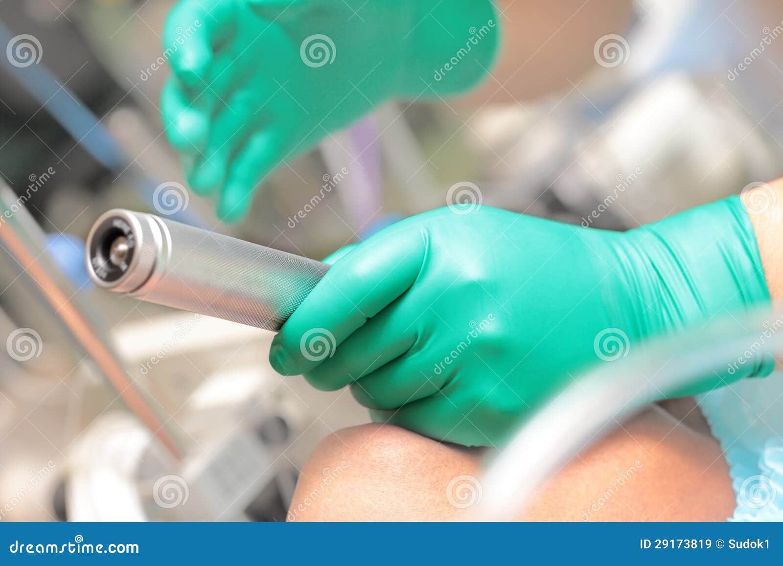 Anesthesiologist at work stock image. Image of anesthetist - 29173819