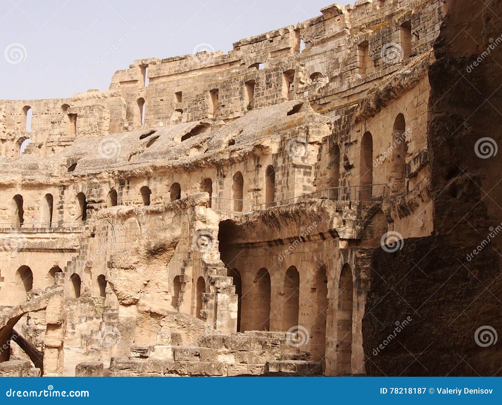 Anfiteatro imagen de archivo. Imagen de lugar, anfiteatro - 78218187