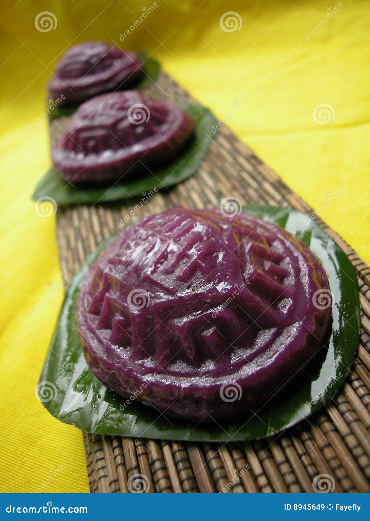 Ang ku steam cake stock image. Image of kuih, bean, nyonya - 8945649