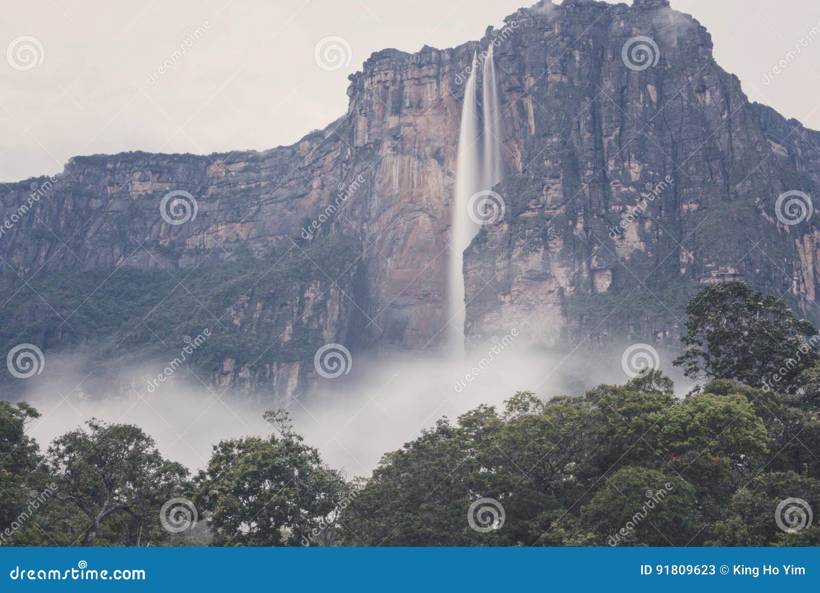 Angel Falls in Venezuela stock image. Image of venezuela - 91809623
