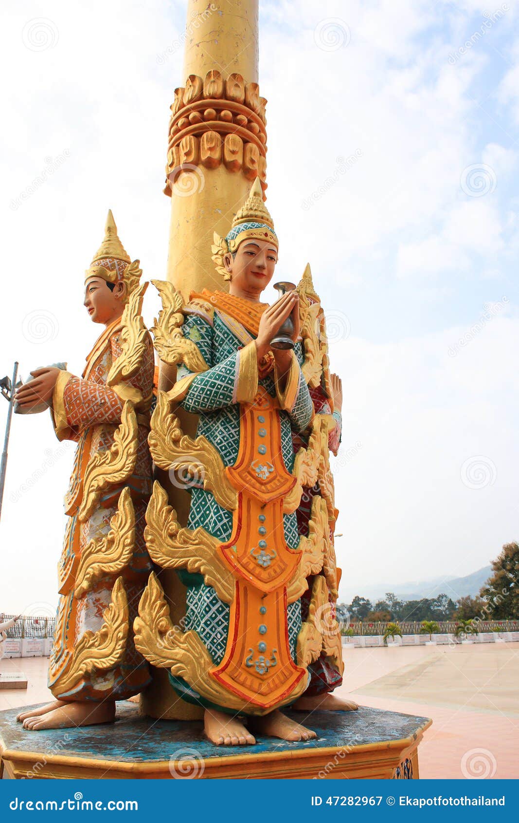 Angel ststue stock image. Image of palace, east, sculpture - 47282967