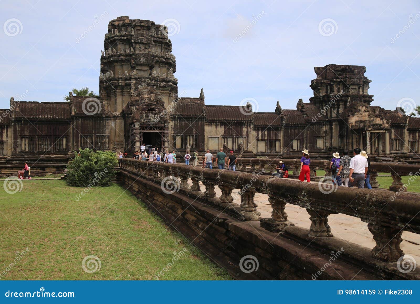 Angkor Ruins editorial stock image. Image of oriental - 98614159