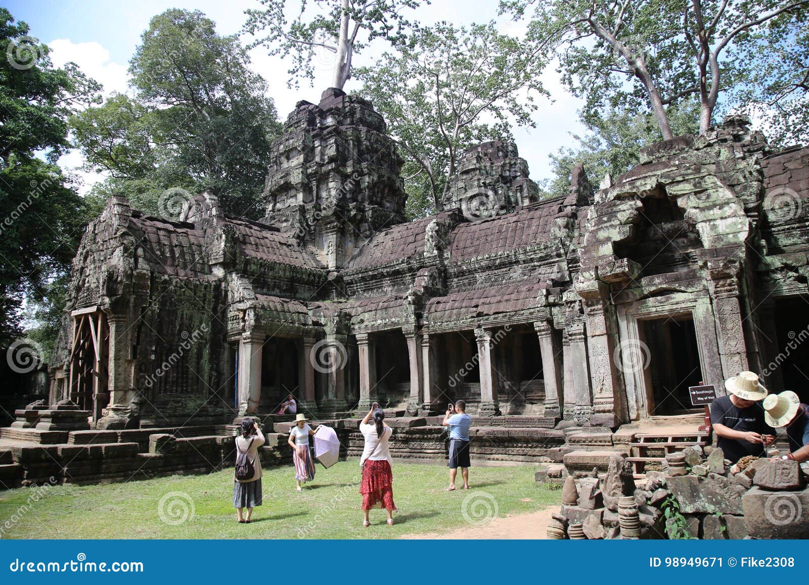 Angkor Ruins editorial photo. Image of ancient, asia - 98949671