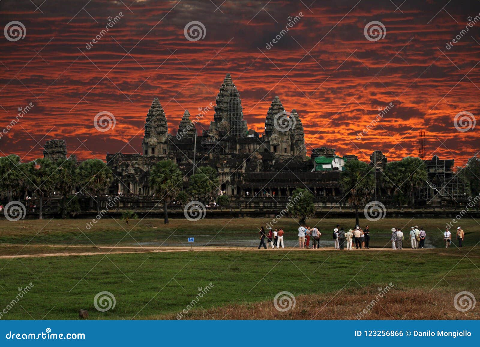 Angkor sunset editorial photo. Image of historic, unesco - 123256866