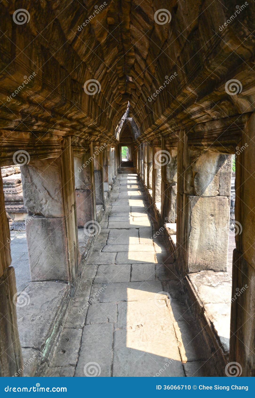 Angkor Temple Hallway stock photo. Image of asian, hinduism - 36066710