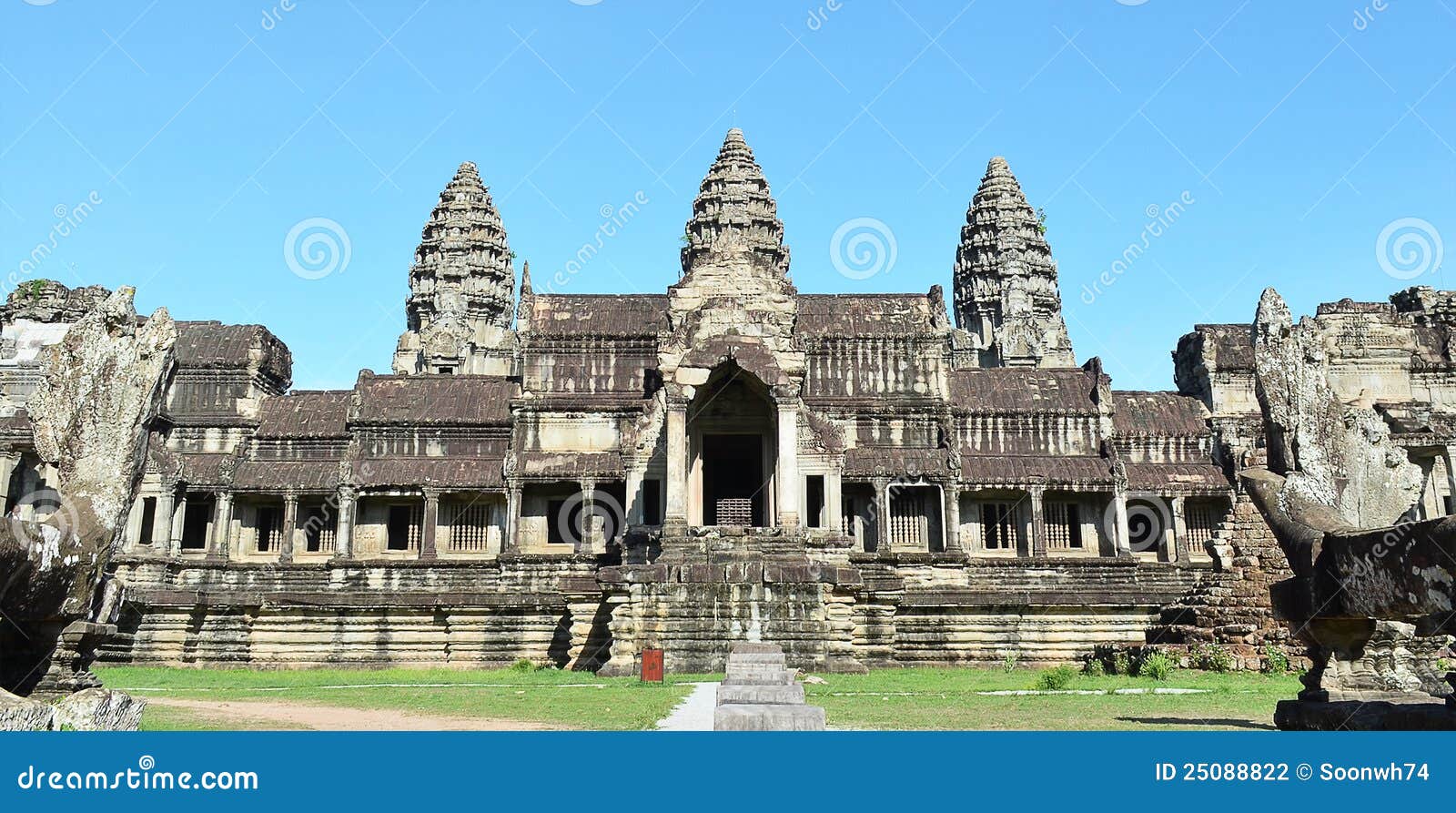 Angkor wat stock photo. Image of empire, climate, contemplation - 25088822
