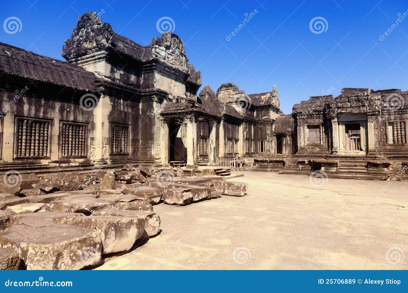 Angkor Wat stock image. Image of hindu, building, stone - 25706889