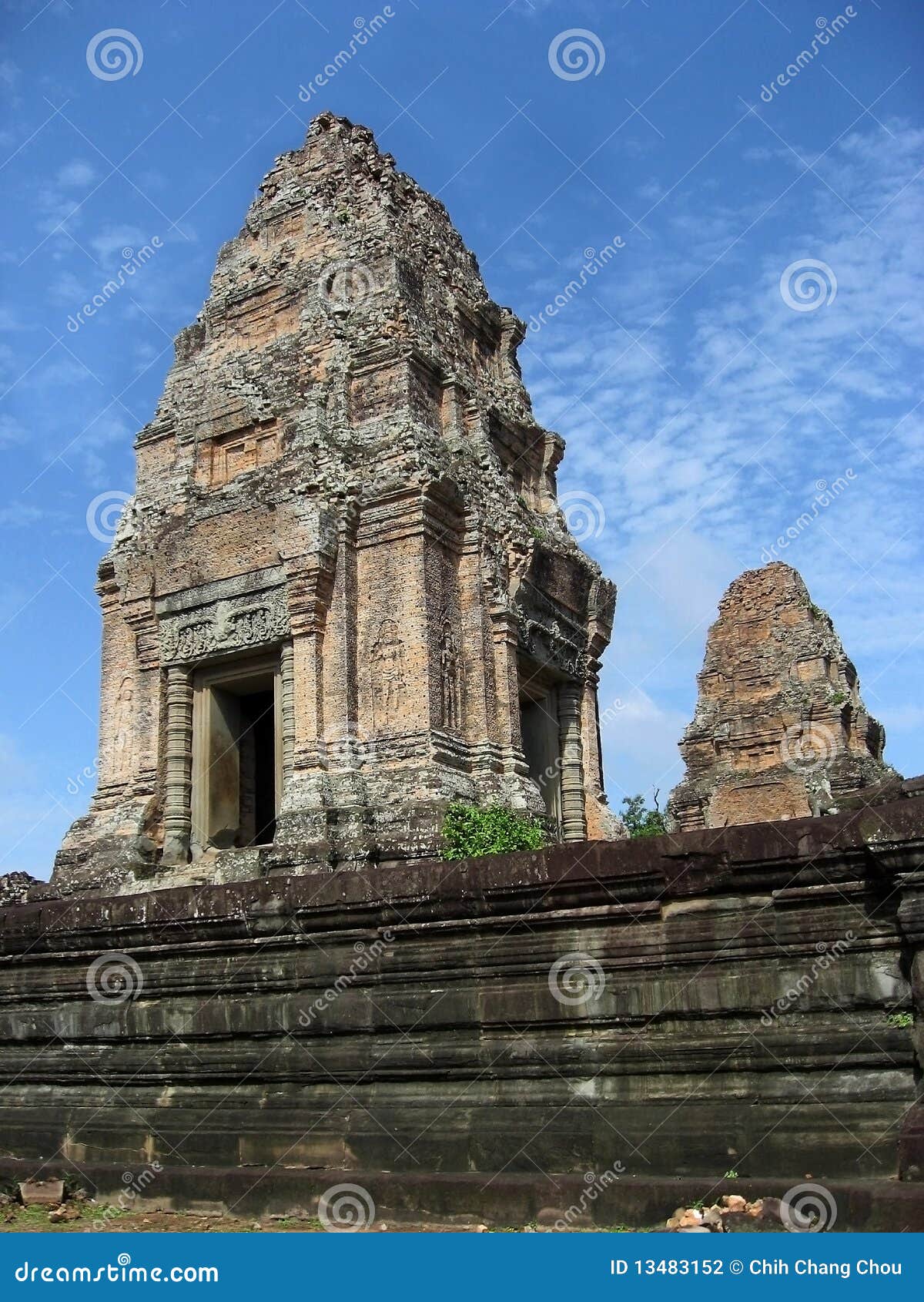 Angkor Wat architecture stock photo. Image of angkor - 13483152