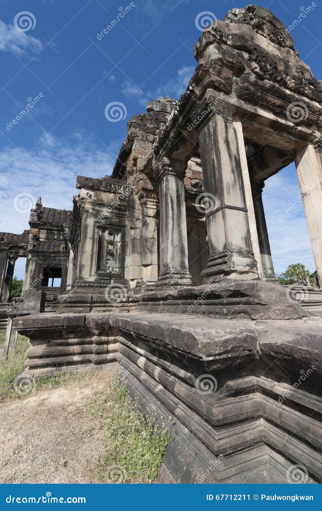 Angkor Wat Library stock image. Image of landmark, ancient - 67712211