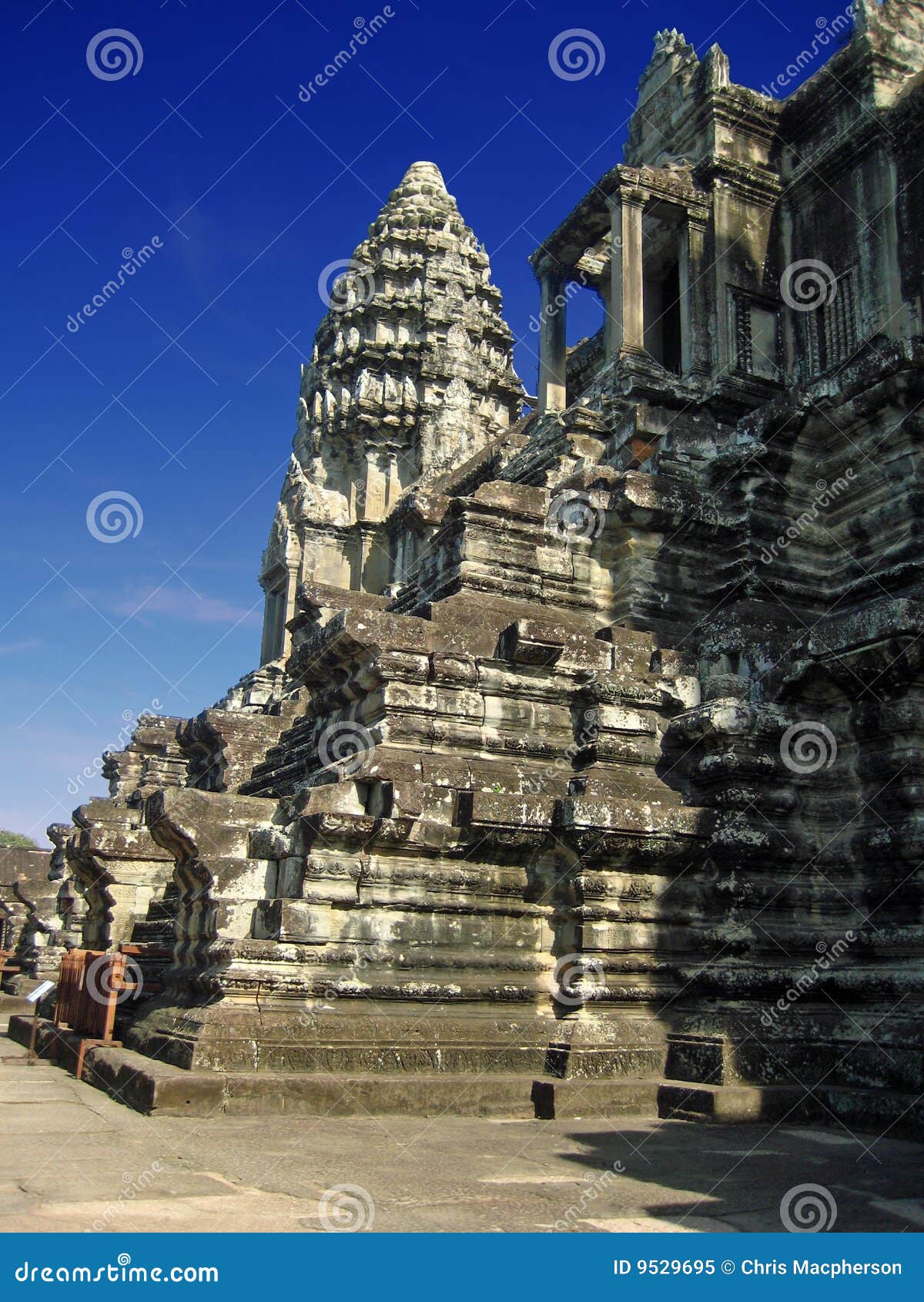 Angkor Wat ruins stock image. Image of khmer, temple, stonework - 9529695