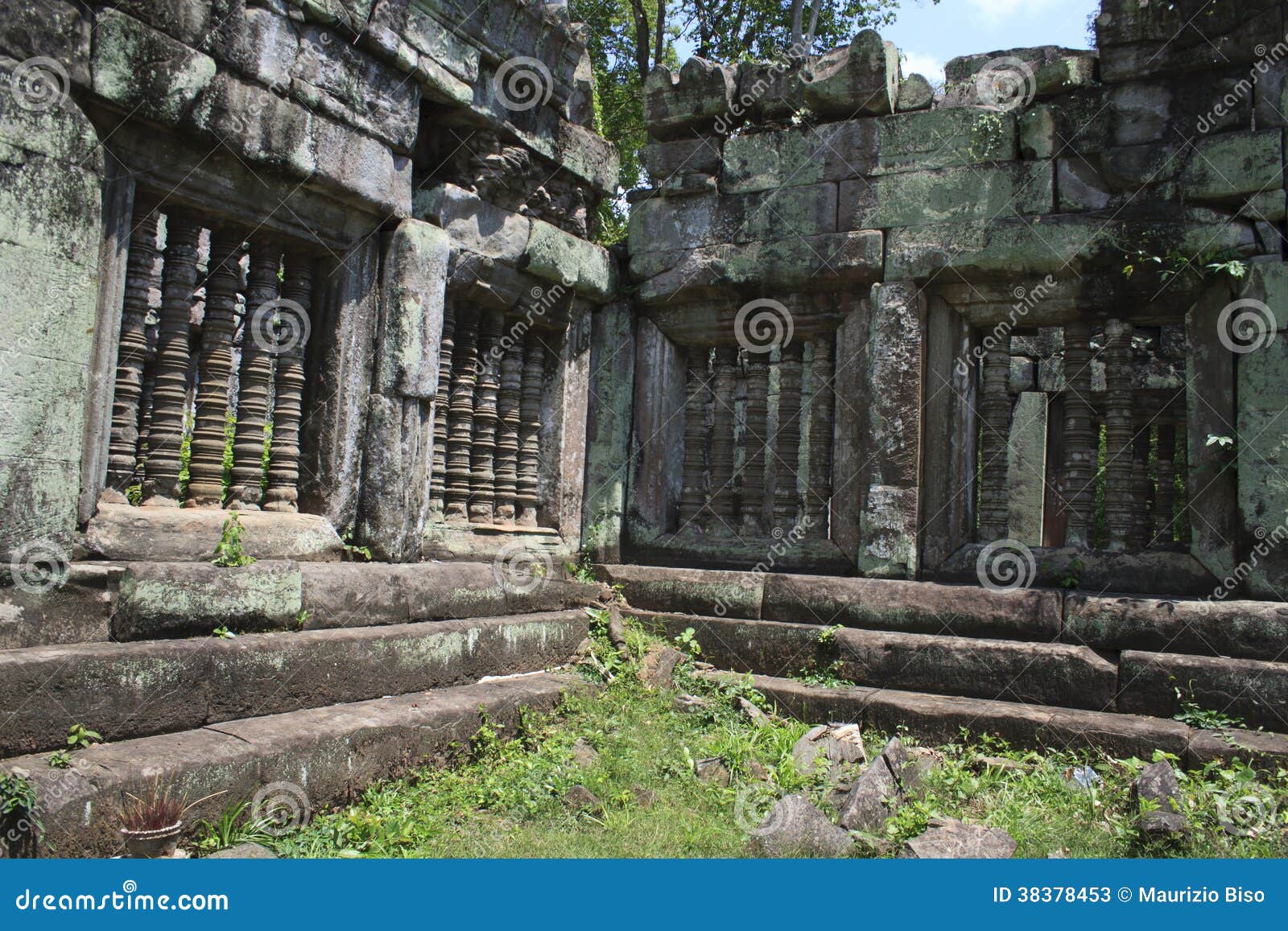 Angkor Wat Stone Carvings and Detail Stock Image - Image of backgrounds ...