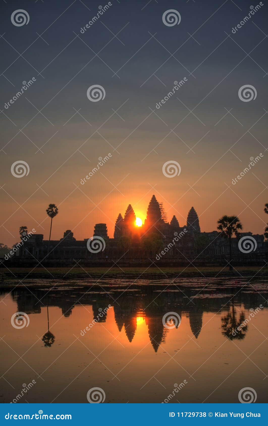 Angkor Wat Sunrise stock photo. Image of tourism, archeology - 11729738