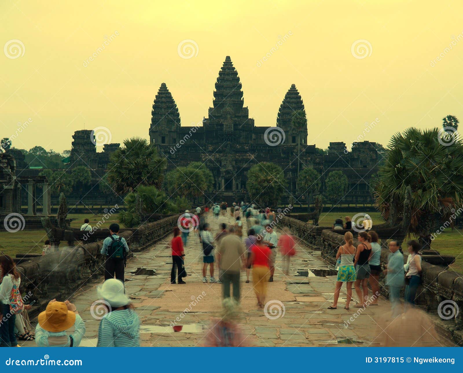 Angkor Wat Sunset stock image. Image of religion, architecture - 3197815