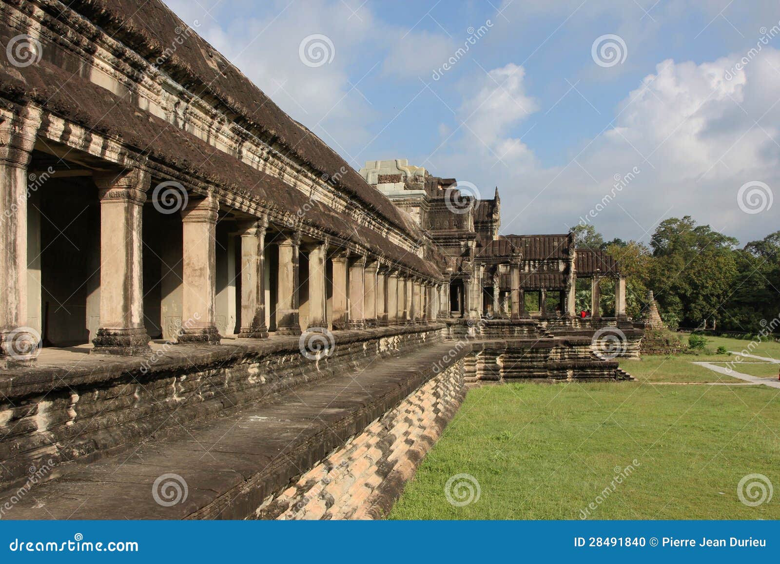 Angkor Wat Temple Outer Gallery Stock Photo - Image of khmer, ancient ...