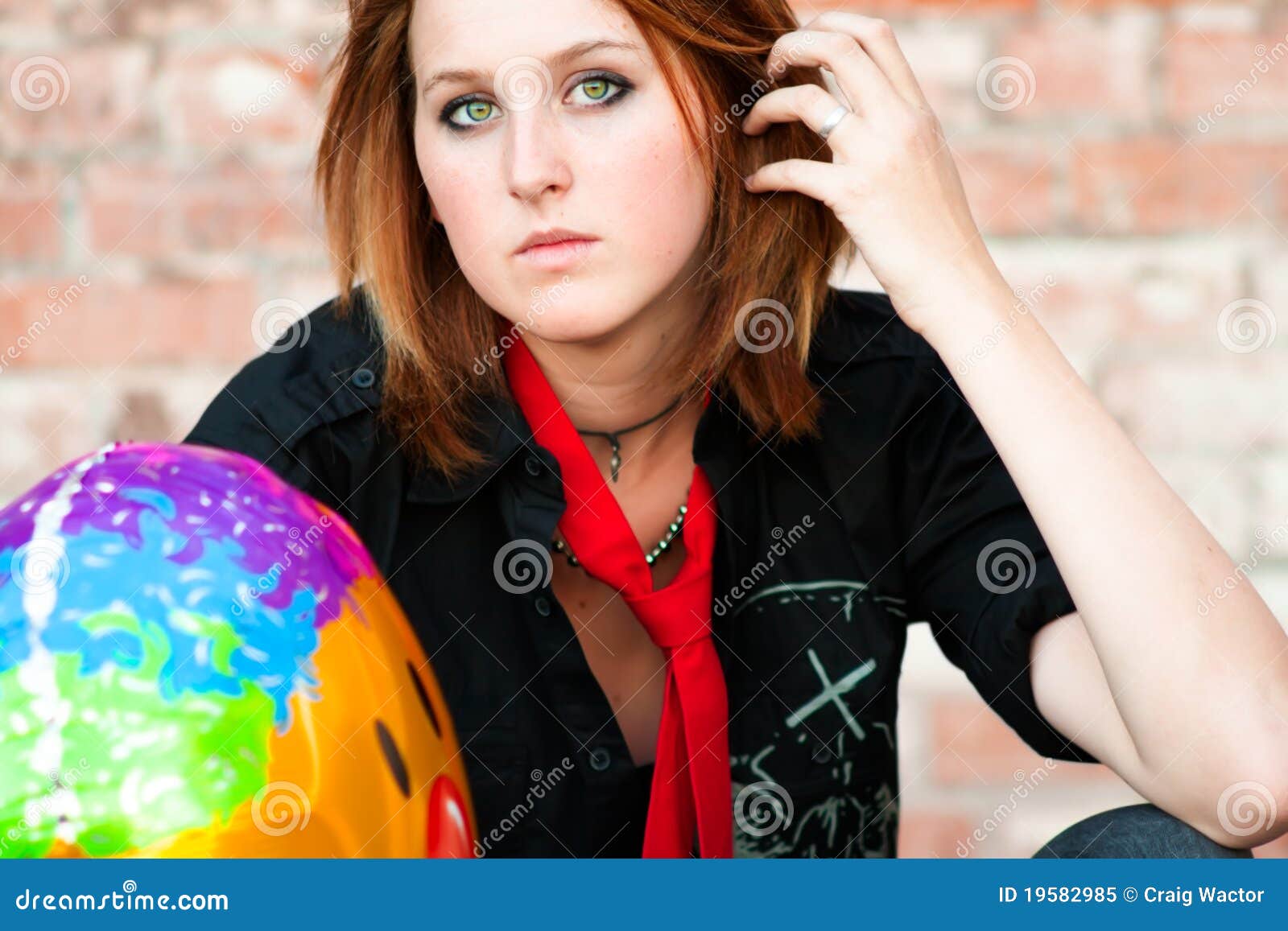 Angoisse Existentielle De L'adolescence Image stock - Image du femelle ...