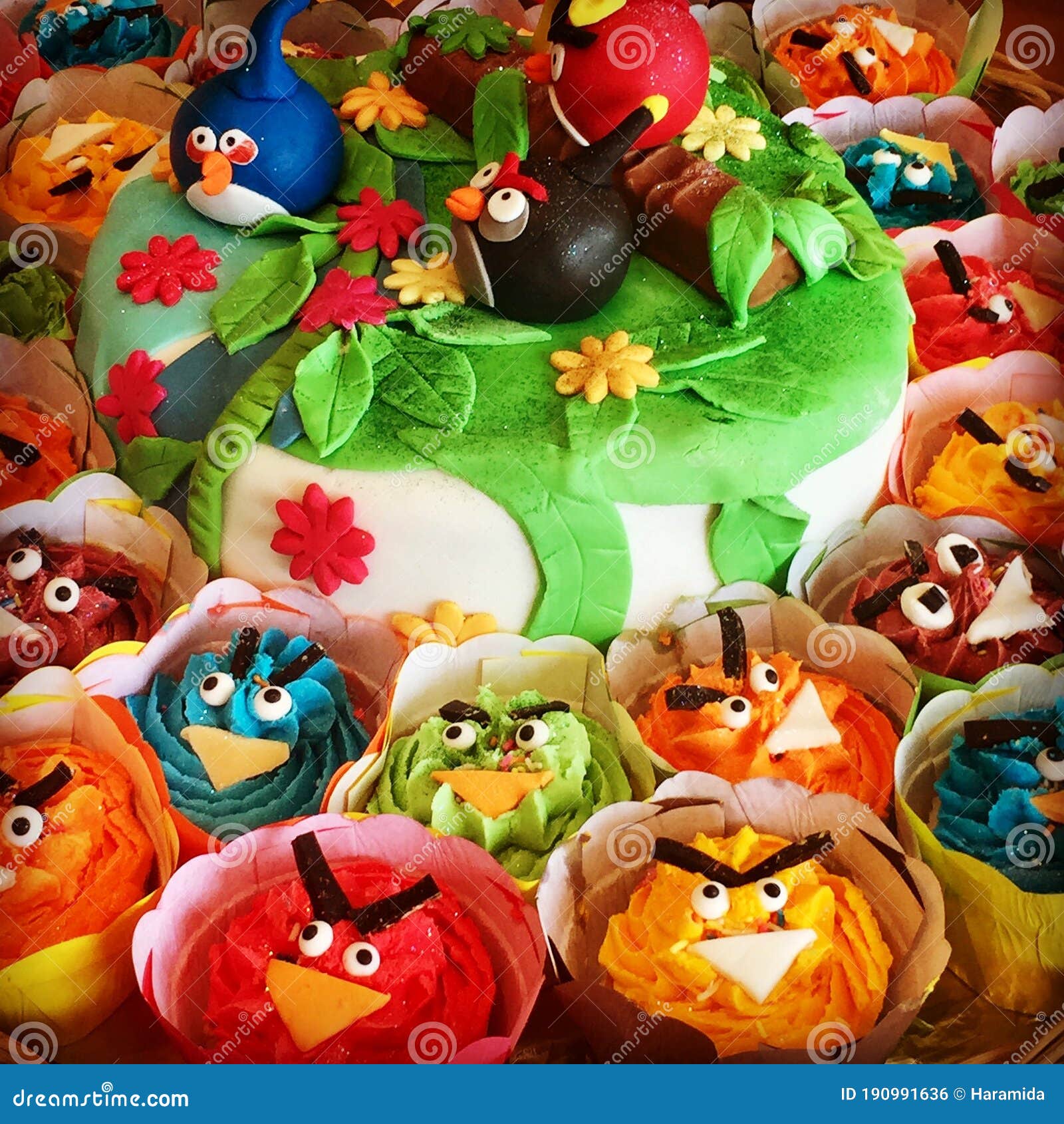 Angry Birds Birthday Cupcakes