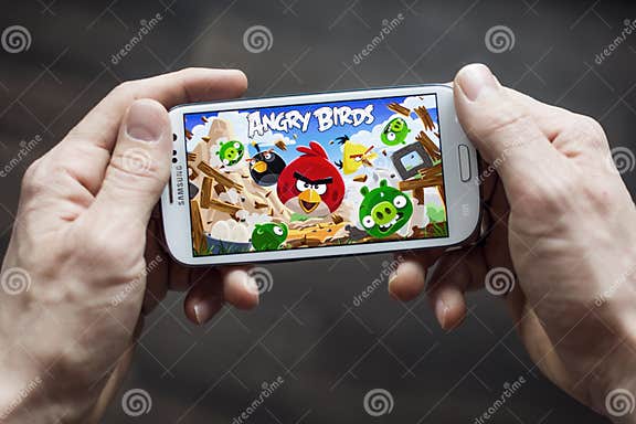 Angry Birds Application Game Editorial Photo - Image of birds, enjoy ...