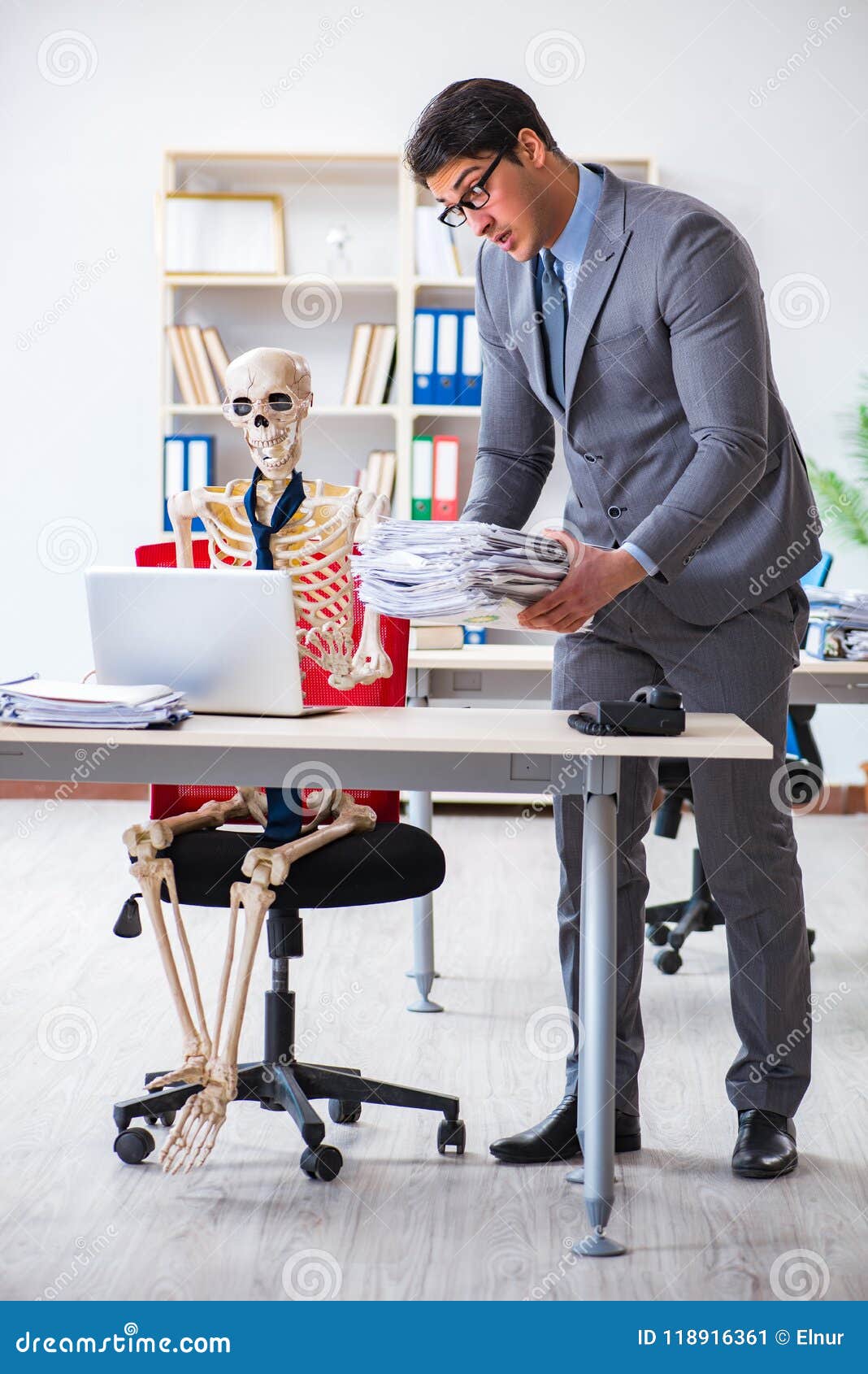 The Angry Boss Yelling at His Skeleton Employee Stock Image - Image of ...