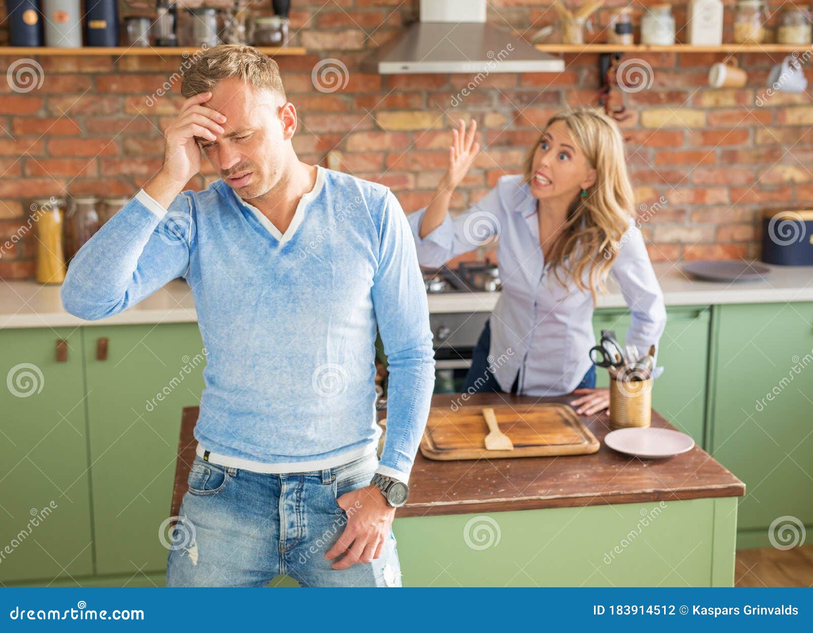 Angry Couple Arguing in Kitchen Stock Photo - Image of shout, yell ...