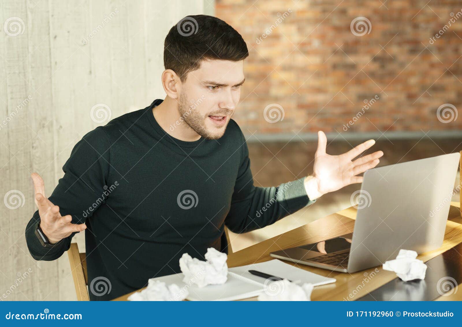 Angry Employee at Laptop Gesturing Having Problem Sitting in Office ...