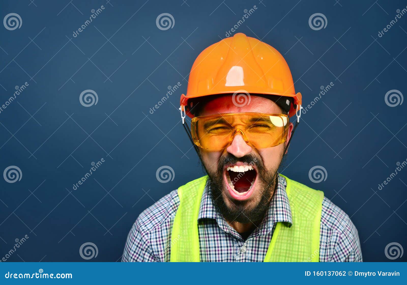 Angry Foreman Builder in Hardhat Shouting at Workers Stock Photo ...